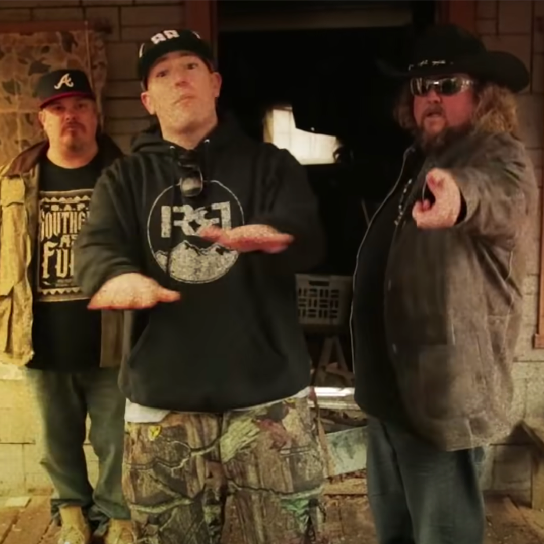 SUNDAY THROWBACK – Bubba Sparxxx “Country Folks” f/ Colt Ford & Danny ...