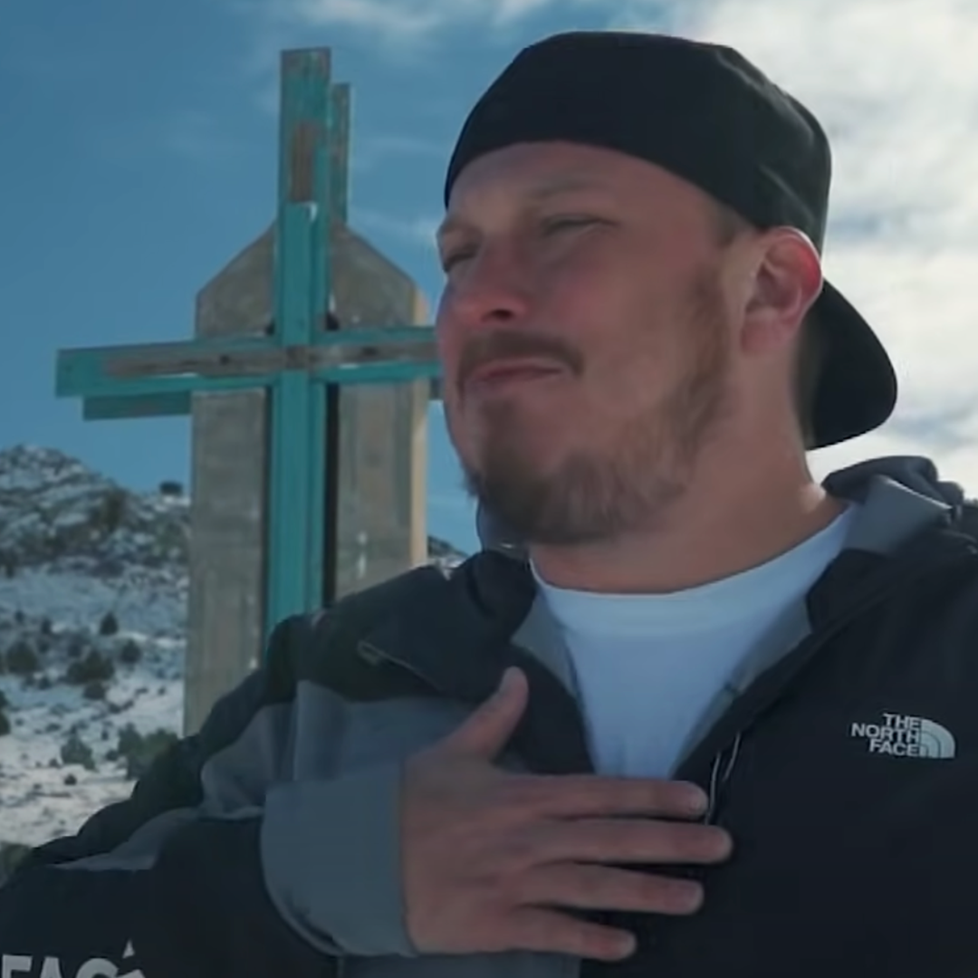 VIDEO SPOTLIGHT – Cymple Man “Clouds” f/ Hard Target – Country Rap Insider