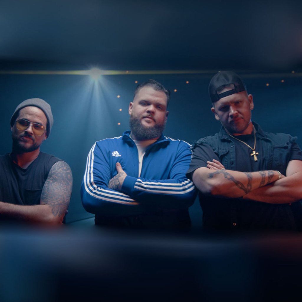 VIDEO SPOTLIGHT – Cymple Man “Clouds” f/ Hard Target – Country Rap Insider