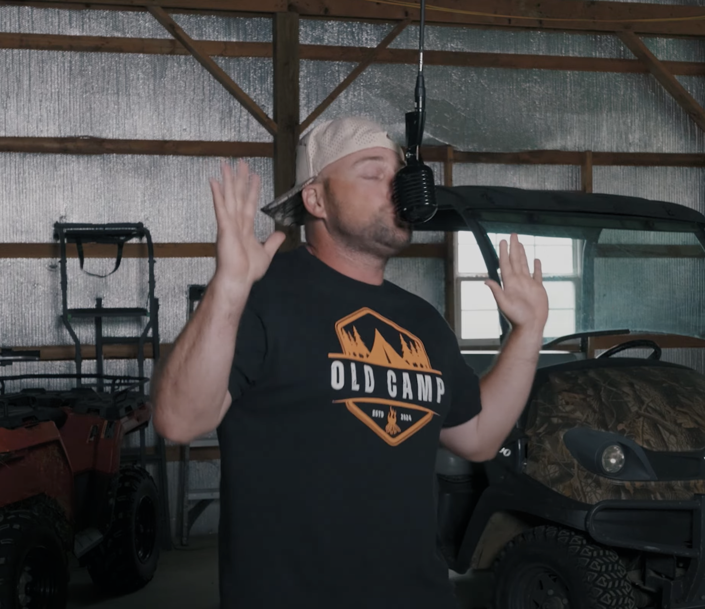 VIDEO SPOTLIGHT – Charlie Farley “Crickets And Beer” – Country Rap Insider